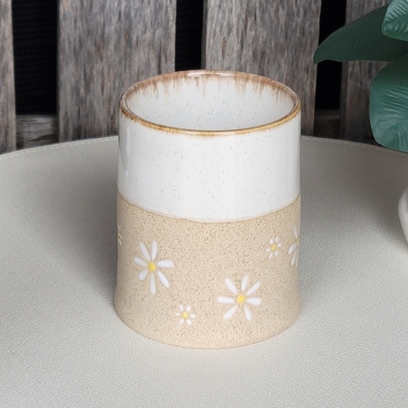 Prima Design | Dining | Nwt Prima Design Two Tone White Daisy Glazed ...